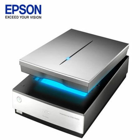 Epson Perfection V700 Photo Scanner