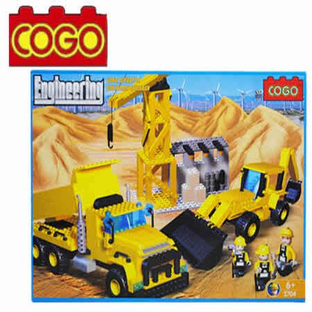 Cogo Engineering Construction Building Blocks Toy Playset - 715 Pieces